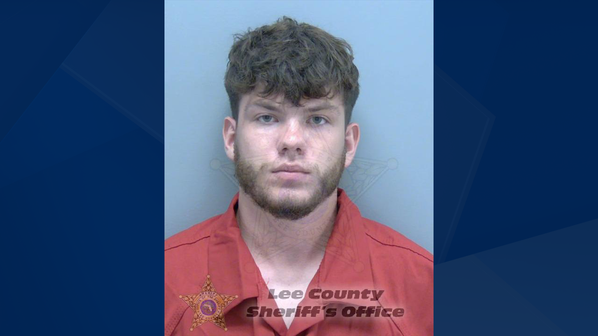 Fort Myers Man Arrested After Fleeing Fhp Troopers At 130 Mph