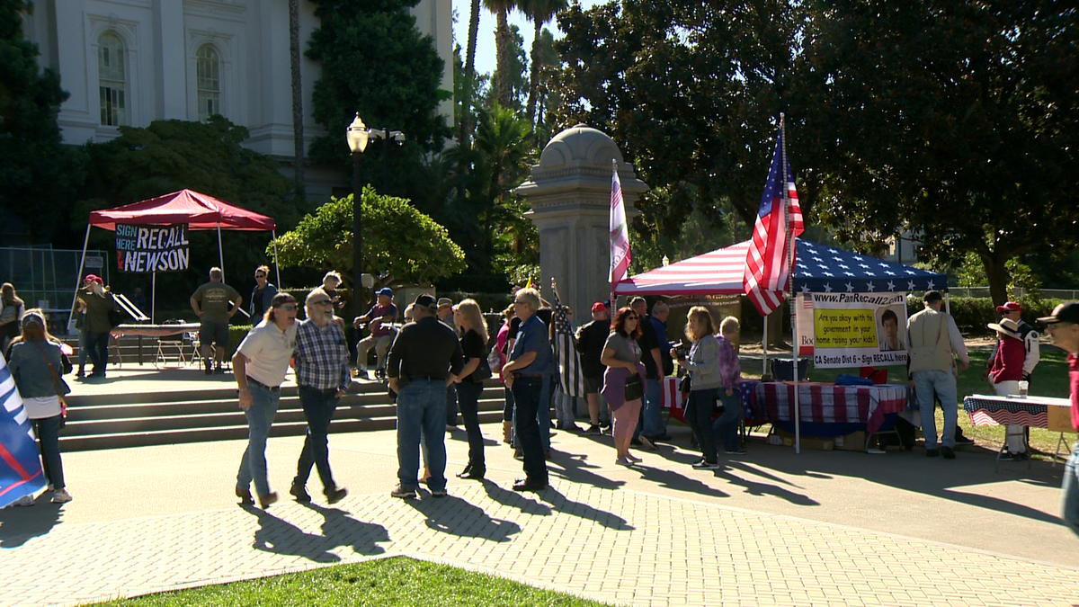 Group gathers signatures at State Capitol for recall of Gov. Newsom