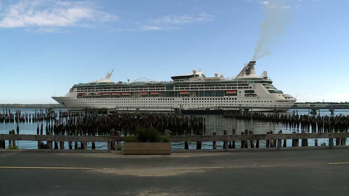 Cruise ship passengers share how they spent their day in Portland