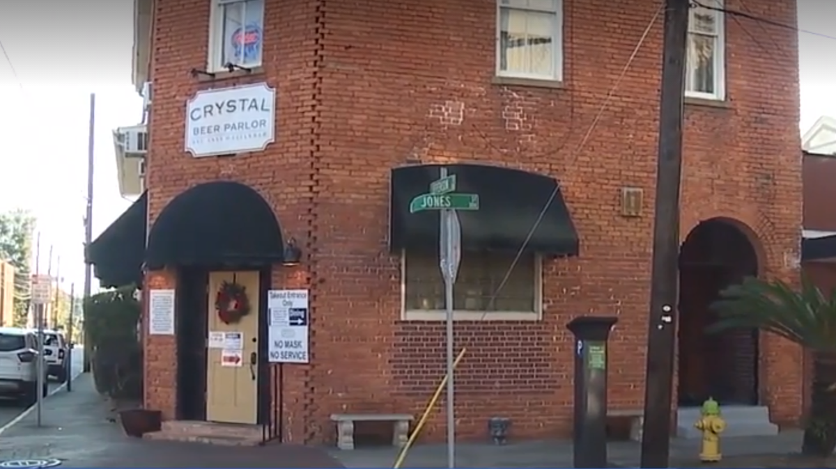 'Save the Crystal Beer Parlor': Historic Savannah restaurant needs ...
