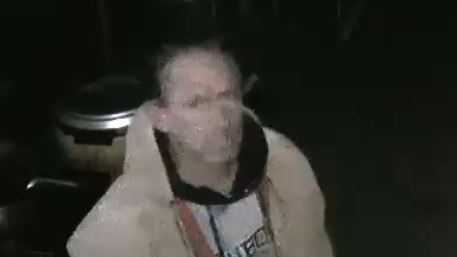 Seafood-eating thief prepares meal before burglarizing restaurant