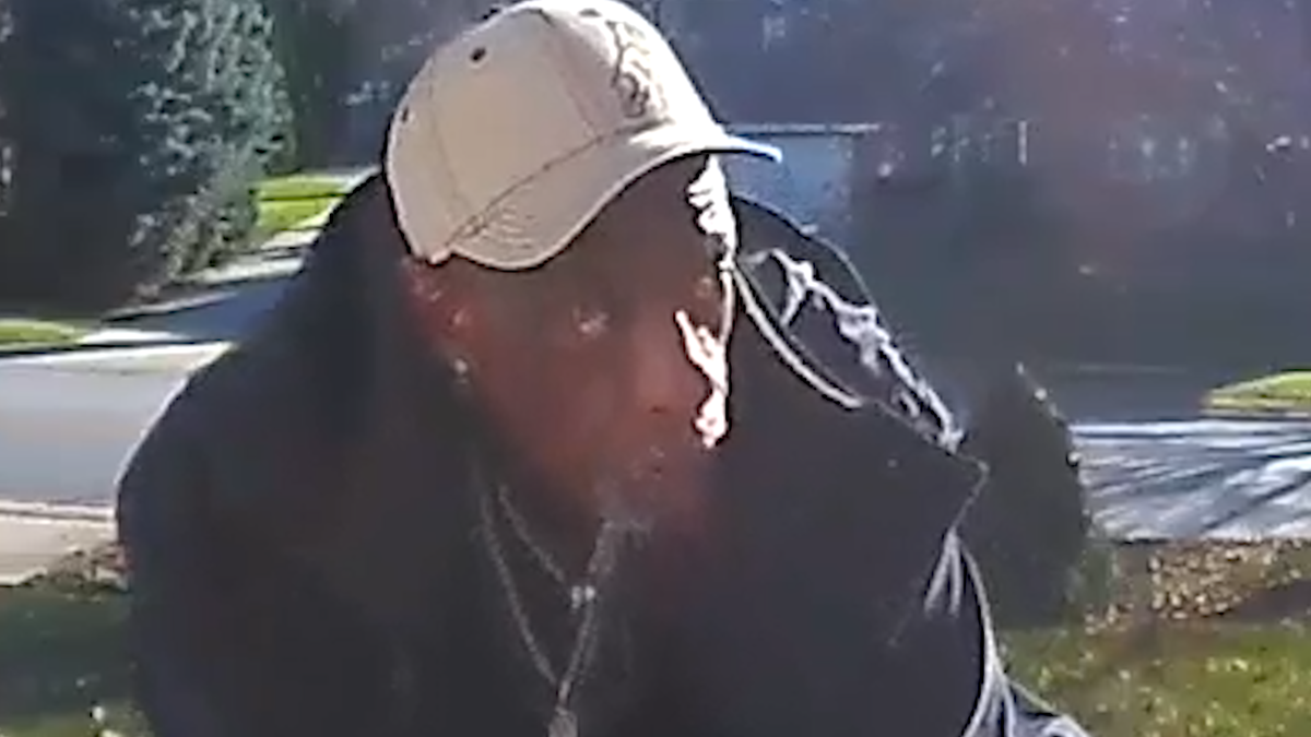 Crime Stoppers: Omaha package thief strikes during holiday season