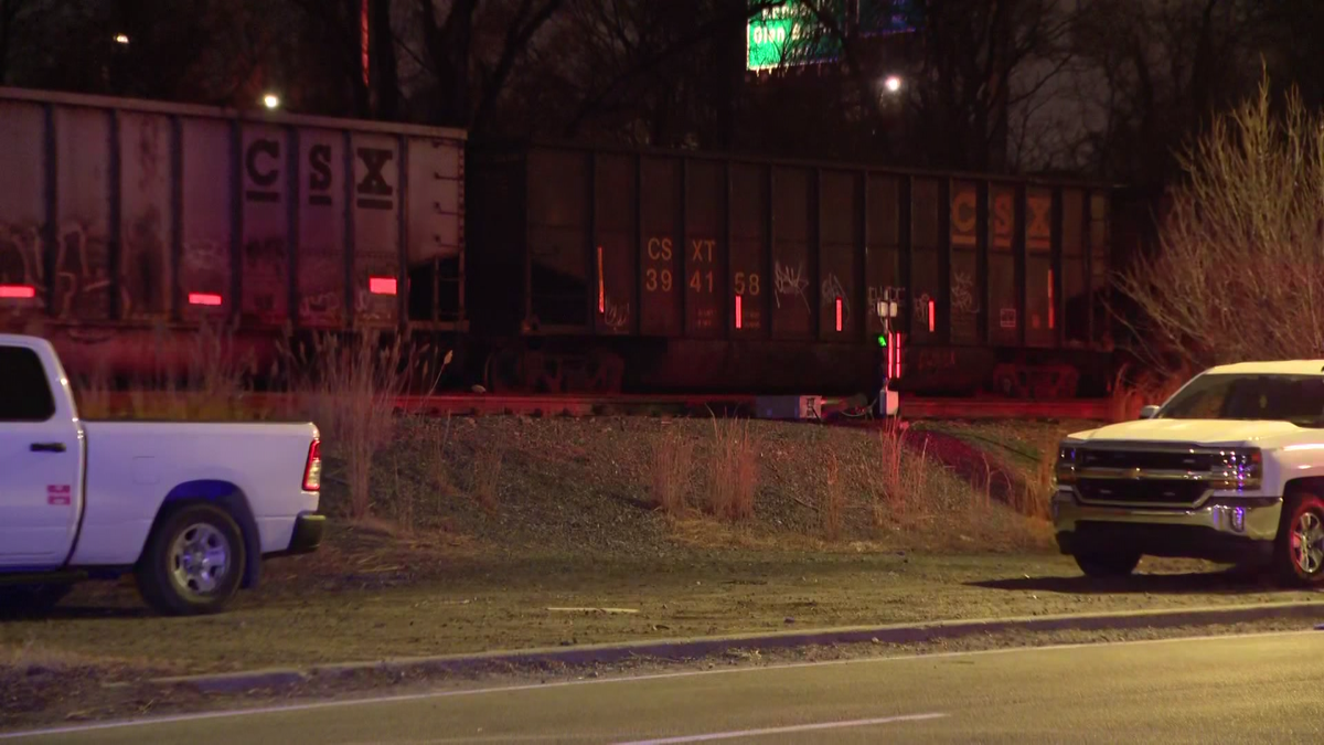 Two people injured after CSX train derailment
