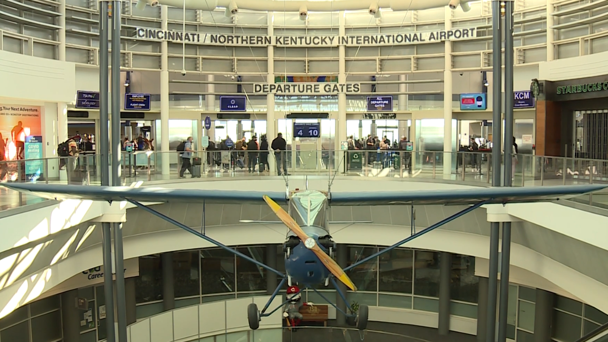 TSA agents find loaded gun at CVG security checkpoint