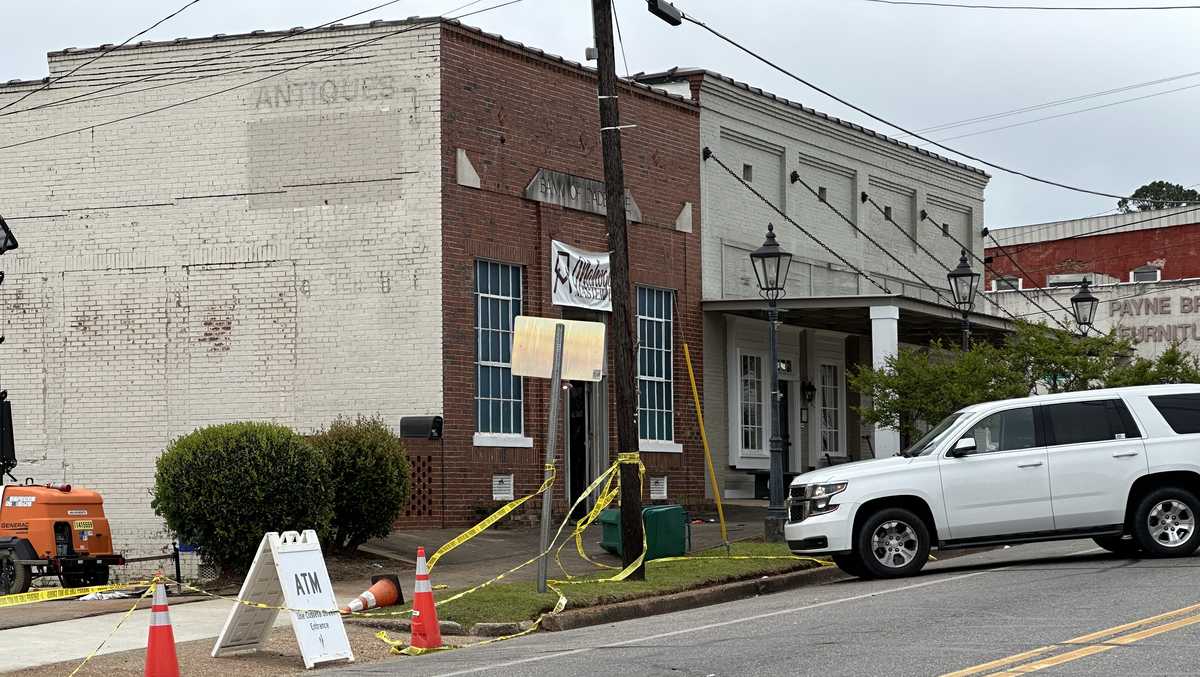 Dadeville community shaken after shooting at Sweet 16 birthday party