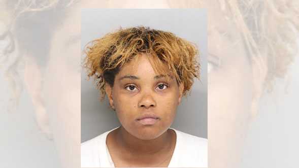 Woman Arrested After Breaking In To U S Bank Overnight In Roselawn