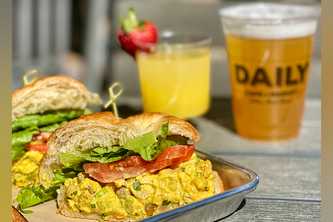 Hilton Head Island: Eatery opens at Shelter Cove Harbour & Marina