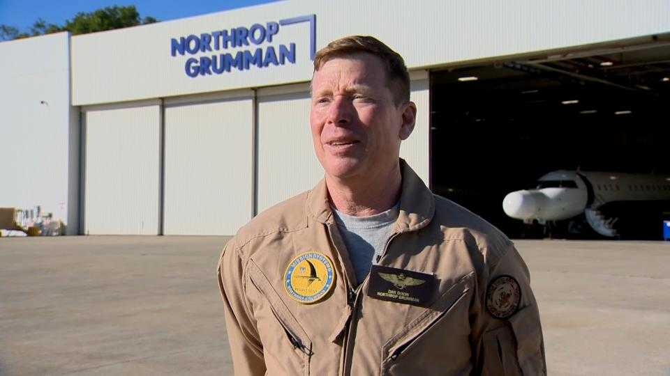 Flight instructor shares real experiences depicted in 'Top Gun'