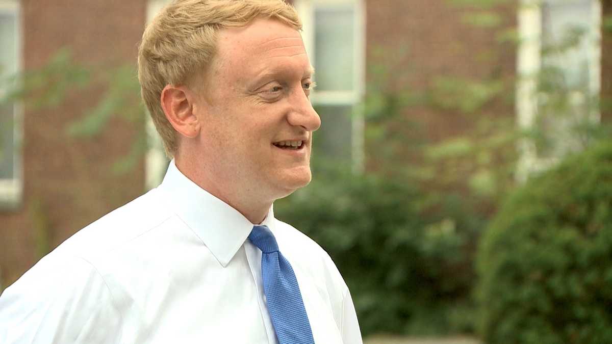 Feltes answers questions about taxes, paid family leave