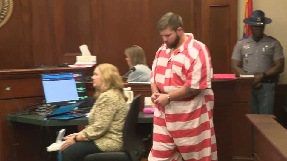 Former deputy apologizes to victims for his role in racist 'Goon Squad ...