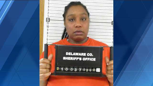 Iowa woman charged in shooting death of her boyfriend