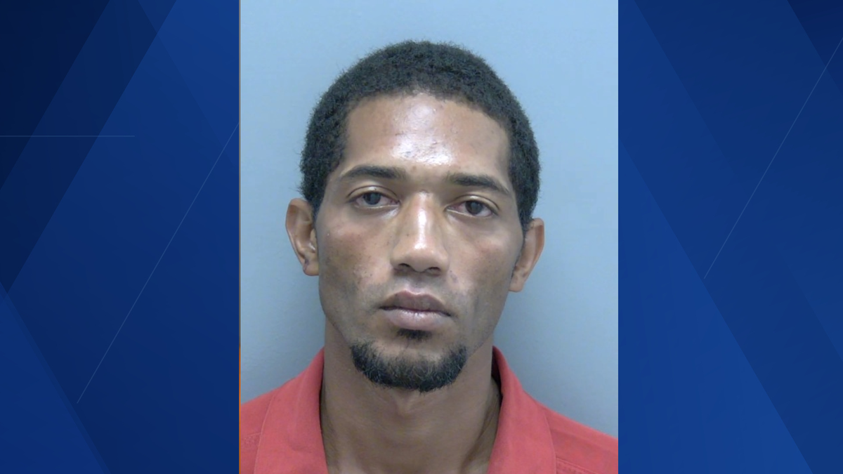 Fort Myers man wanted for probation violation after being convicted of ...