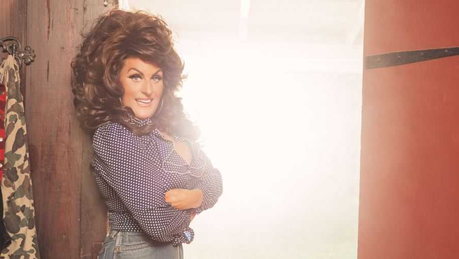 Rising country music star Hannah Dasher headed to Springfield for ...