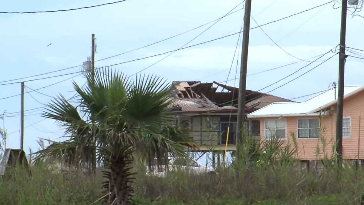 Sunday storm leaves damage, power outages on Dauphin Island Sunday storm leaves damage, power outages on Dauphin Island