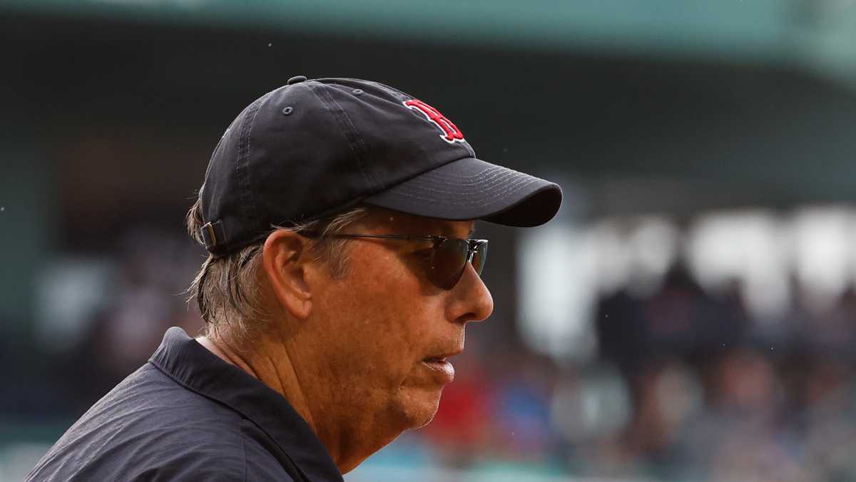 Red Sox head groundskeeper Dave Mellor to retire after Sunday's game