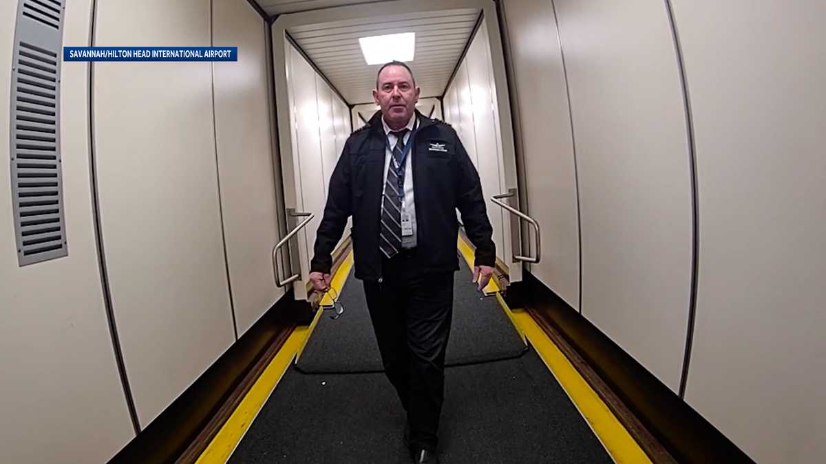 Video shows interaction with pilot from NH arrested for DUI