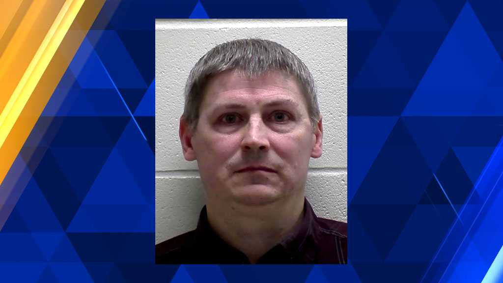 Former janitor accused of video peeping changes plea