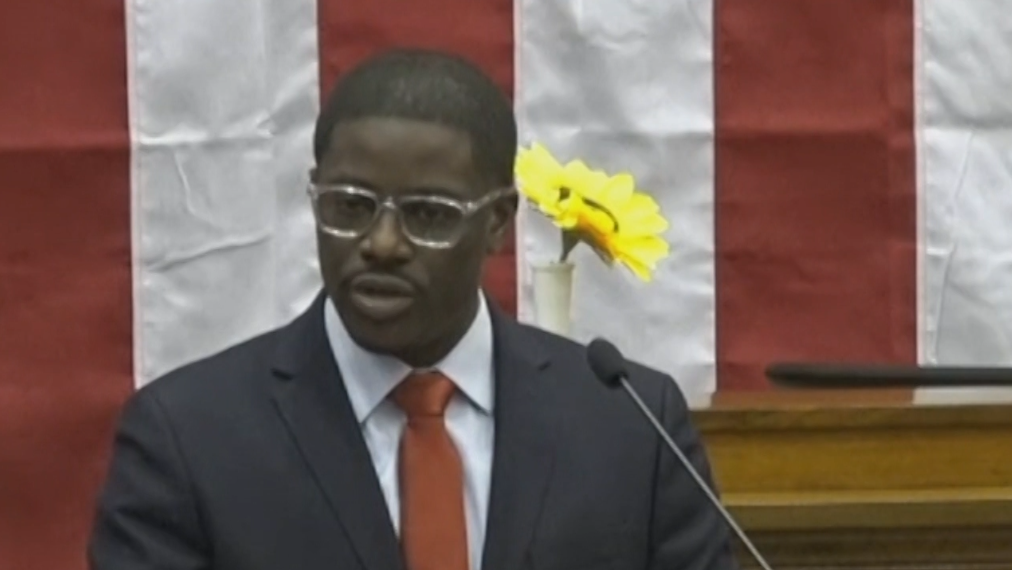 Mother of Milwaukee County Executive David Crowley passes away