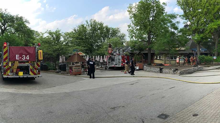 Cincinnati Zoo concession stand catches fire