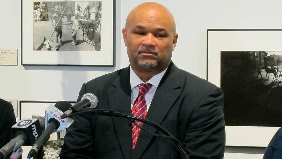 Maryland lawmakers elect Dereck Davis state treasurer