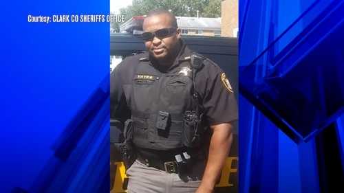 Ohio deputy killed in shooting at mobile home park