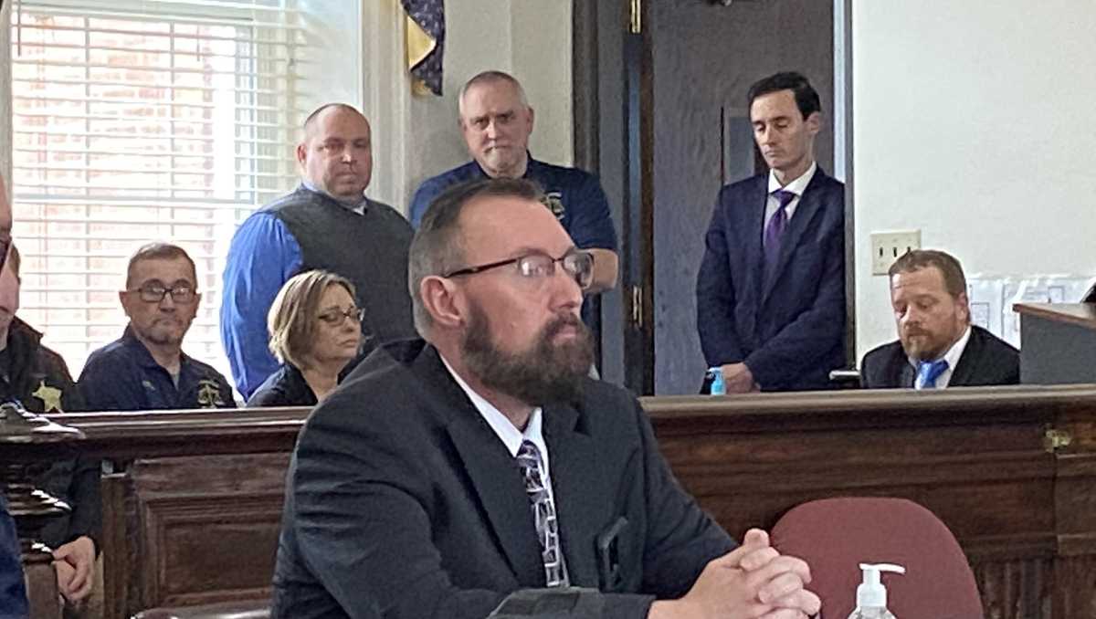 Highland County deputy pleads not guilty to charge stemming from ...