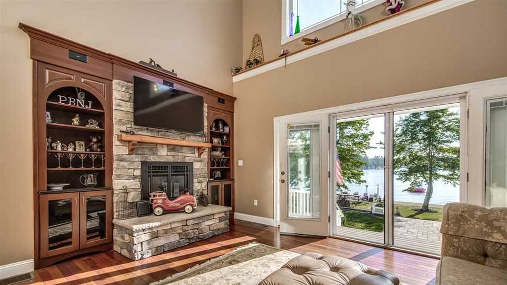 Mansion Monday: This lakeside home in Derry has it all