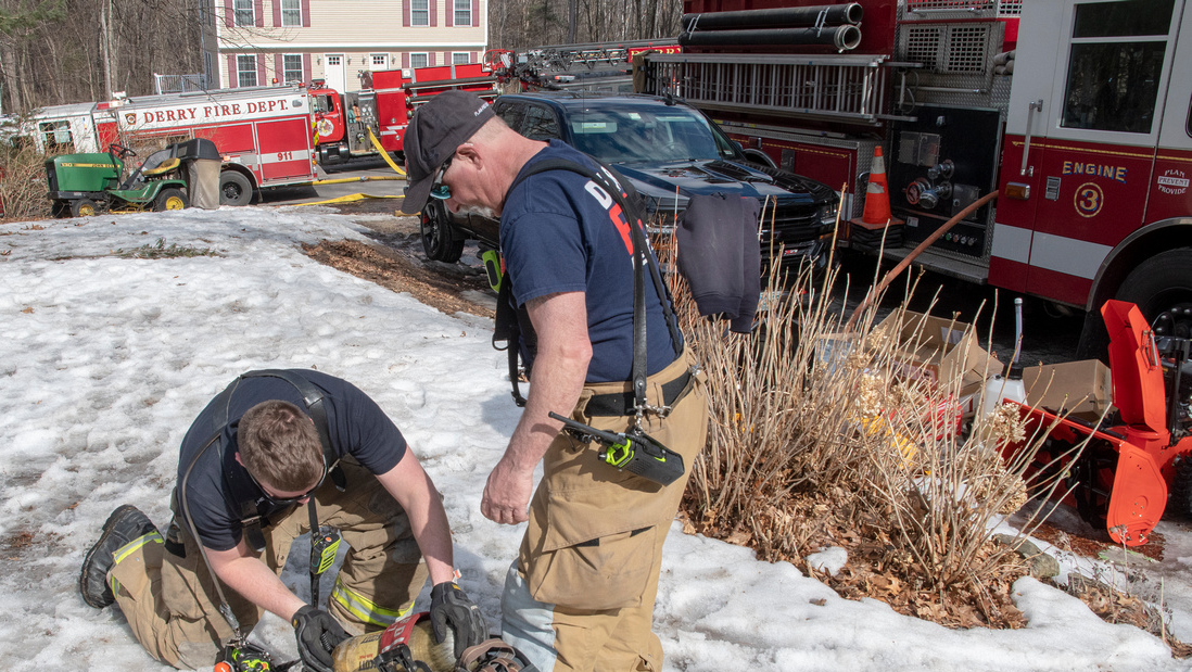 Red Cross helping after fire displaces two families in Derry