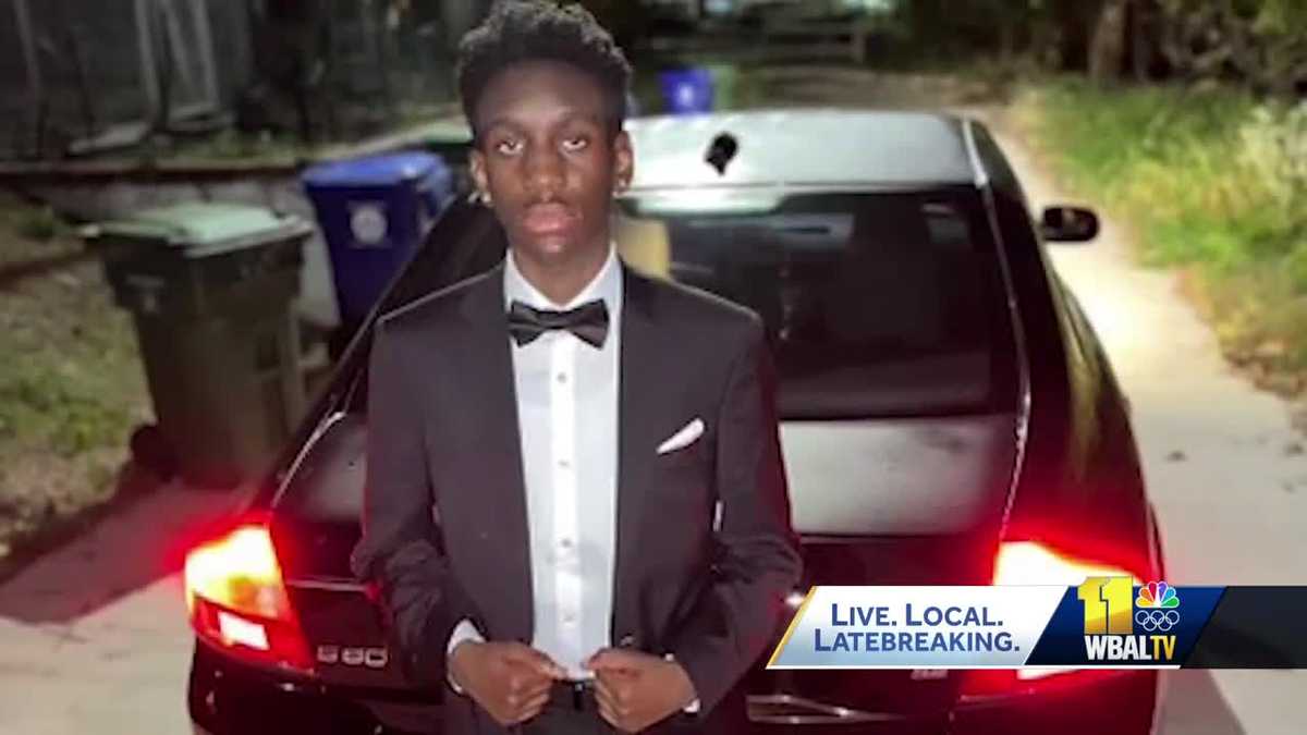 Friends, family gather to mourn teen killed in shooting