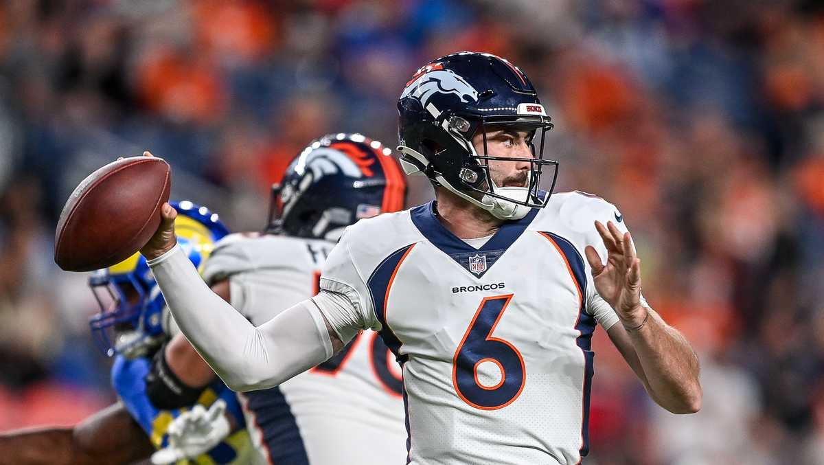Ben DiNucci signs with Buffalo Bills