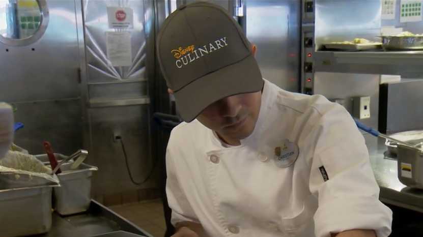 Deaf Disney World chef inspires, motivates cast members