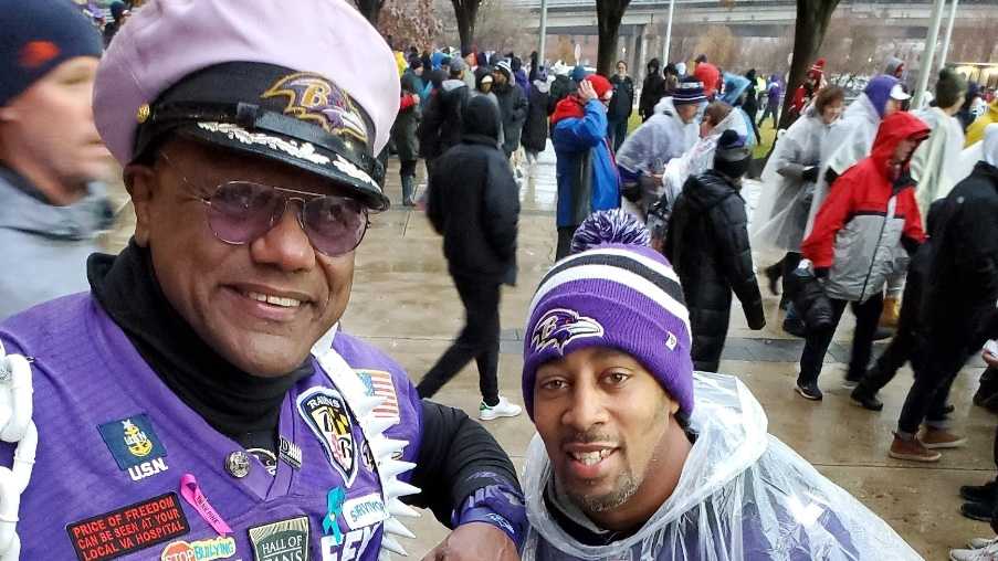 Ravens Flock remembers Captain Dee-Fense | Fan photos