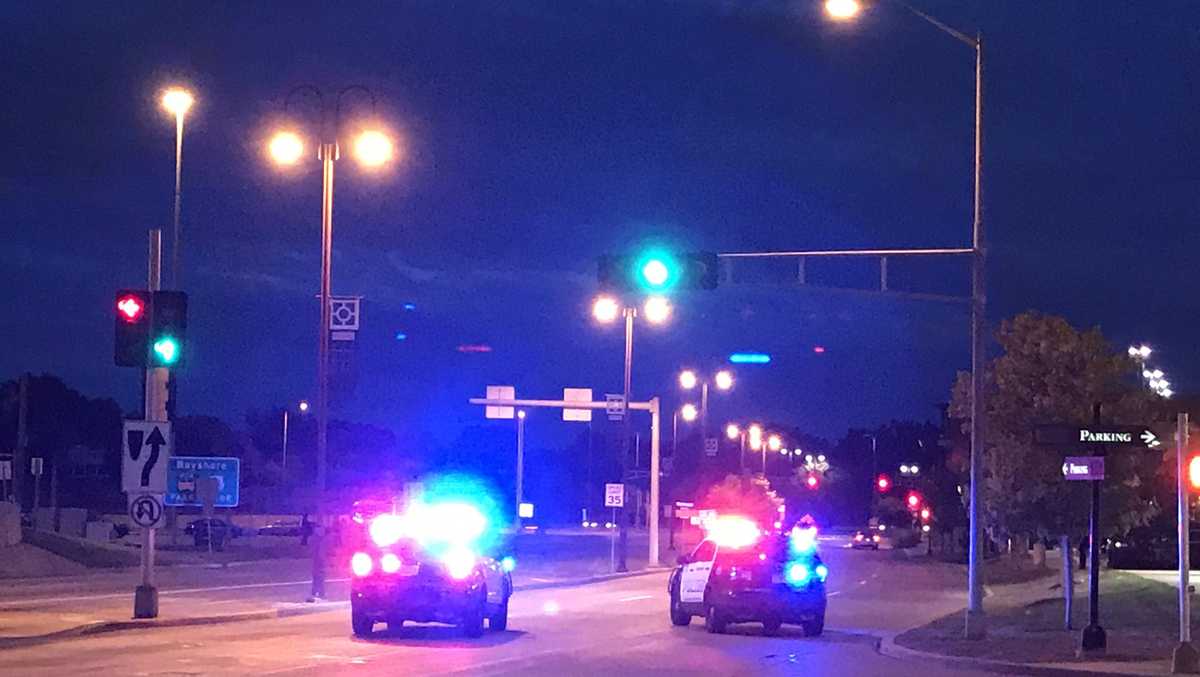 One in custody after 'active shooter incident' at Bayshore Town Center
