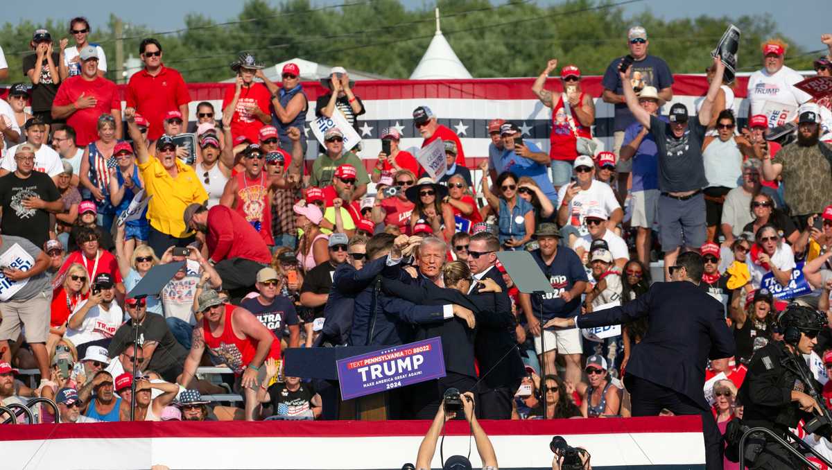 PHOTOS: Incident at Trump rally