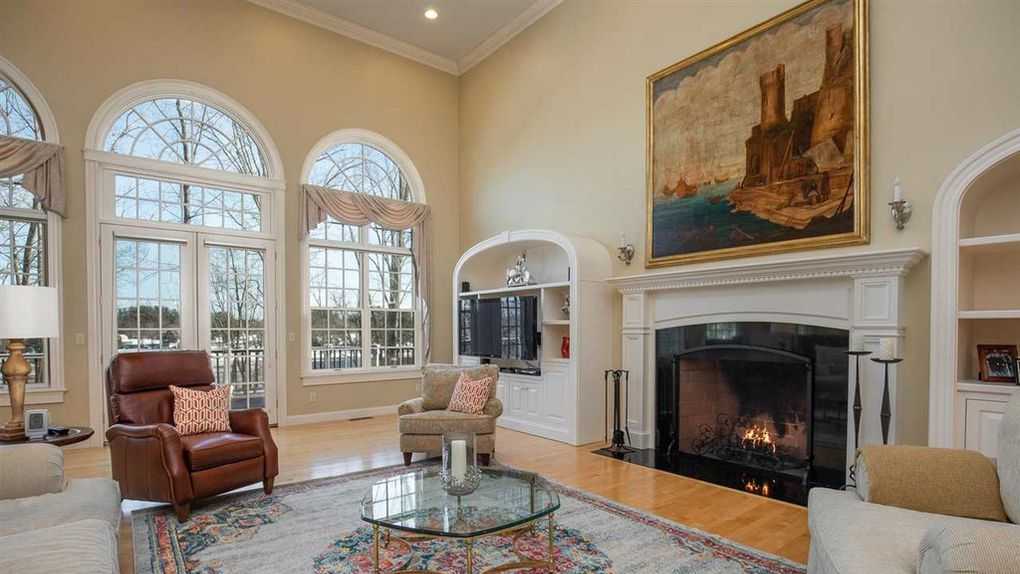 Mansion Monday: Luxurious living by the river in Dover