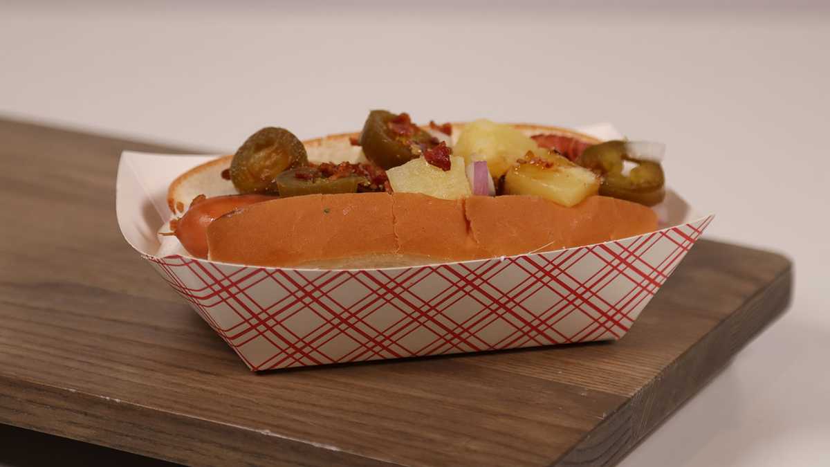 Dover woman’s ‘So Good, So Good’ hot dog a finalist to be next Fenway Frank