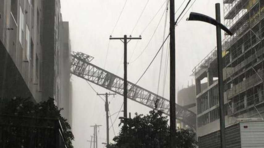 Crane collapses during storm in Dallas, killing 1 woman