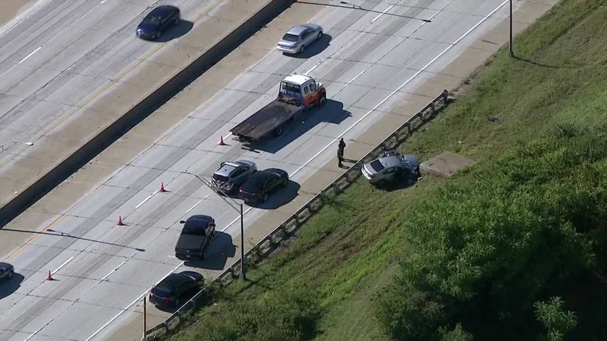 ﻿Coroner names Louisville man who died in crash on Watterson ﻿Expressway