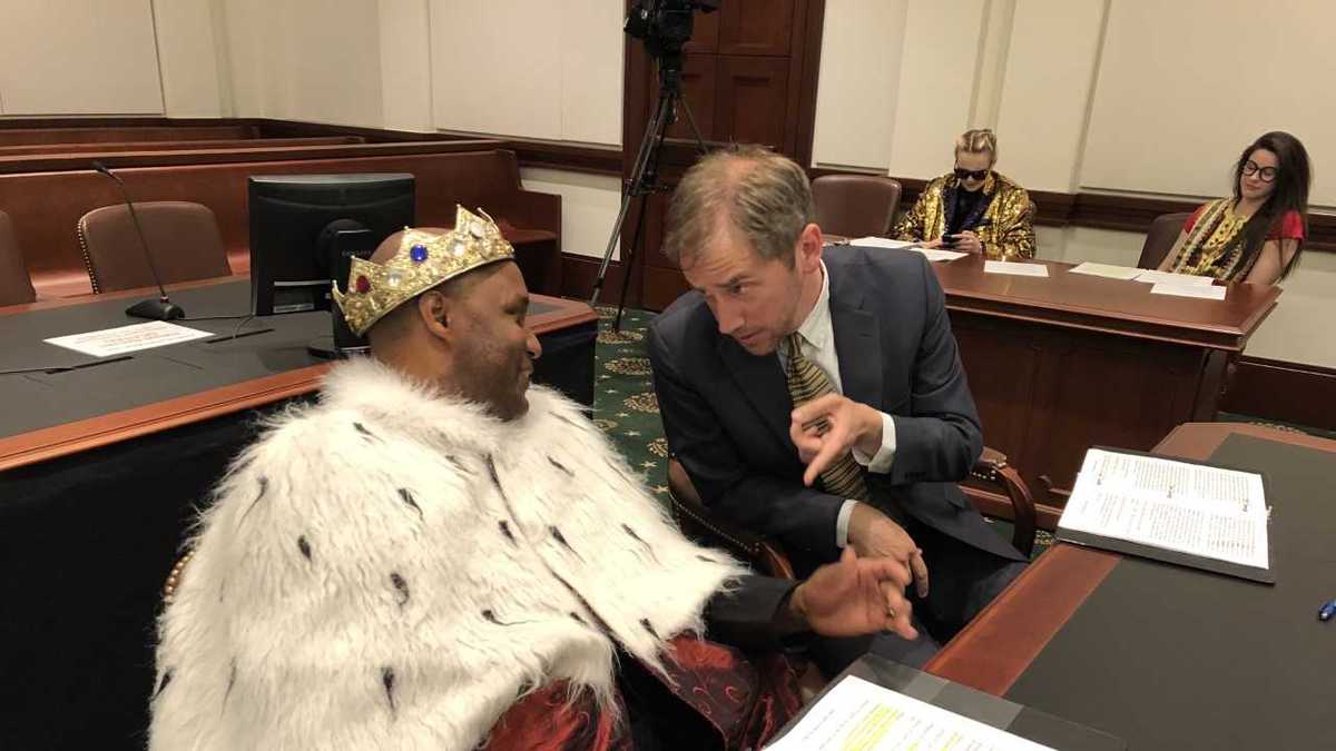 Humpty Dumpty vs All the King's Men