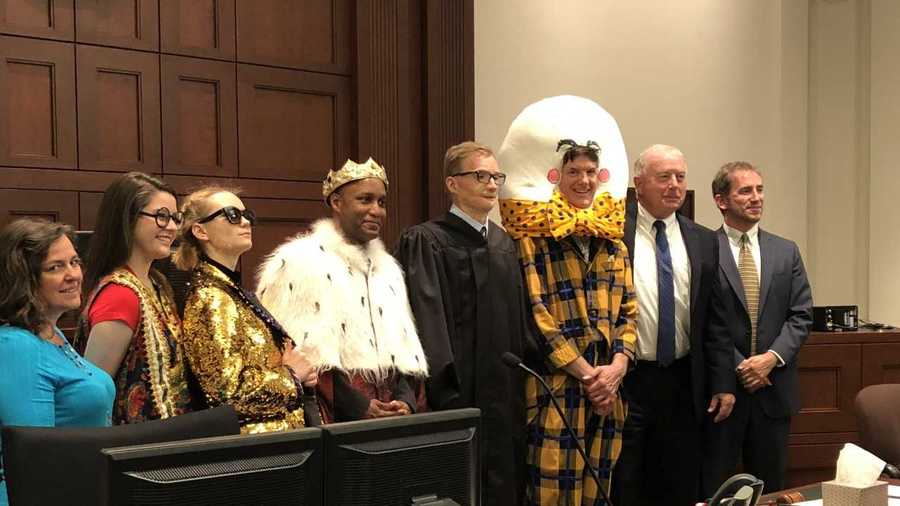 Humpty Dumpty vs All the King's Men