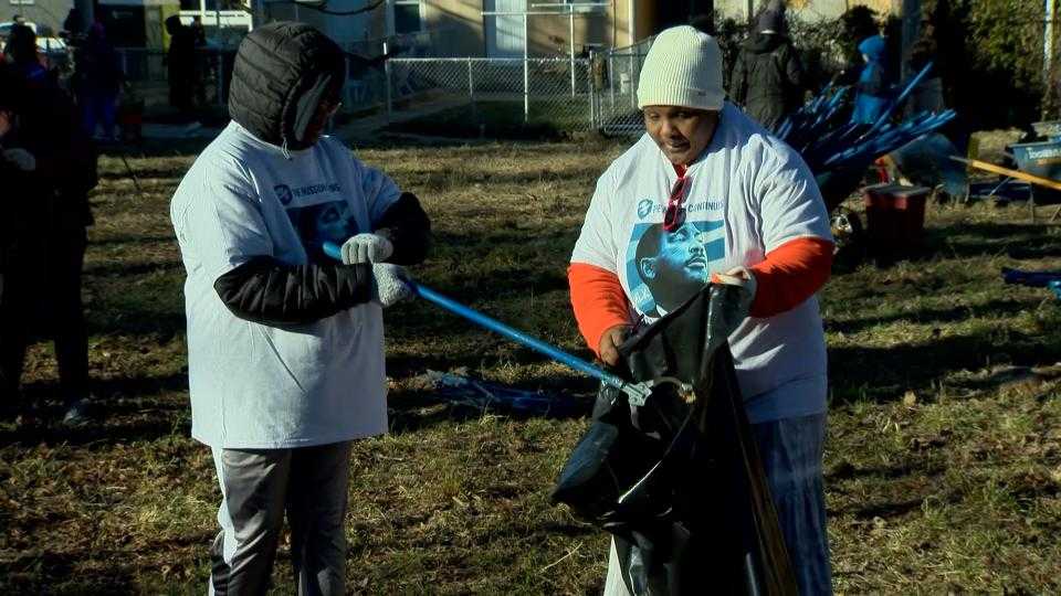 Groups clean up community as part of MLK Day of Service