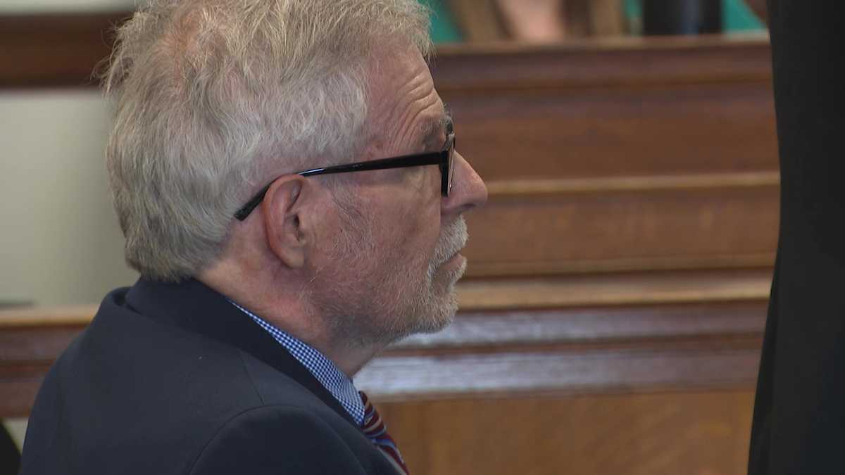 Pediatrian accused of sexually assaulting patients faces judge