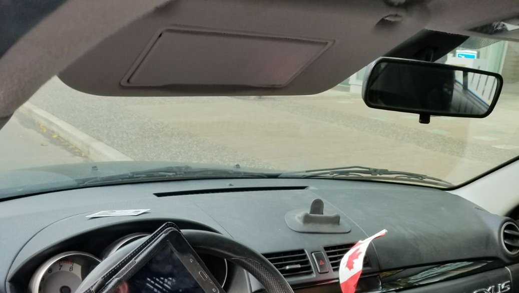 Hands-free devices? Canadian police cite driver’s electronic-laden ...