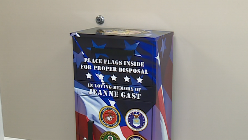 Drop box for unserviceable American flags set up at Florida sheriff's ...