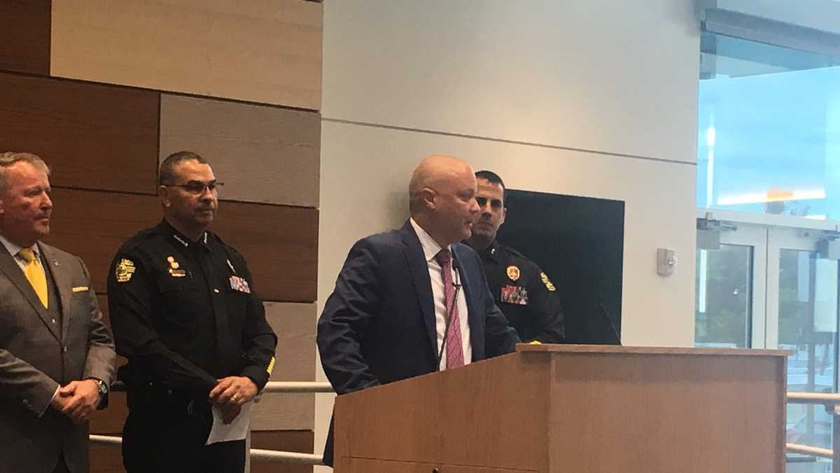 Orlando police announce arrest in 17-year-old homicide case