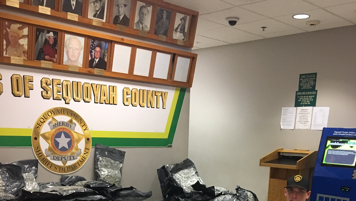 Deputies Seize 1 Million In Marijuana After I 40 Traffic Stop