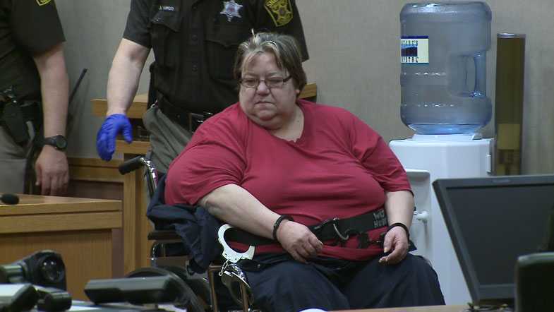 Complaint: Alleged drug queenpin received hundreds of pills each month