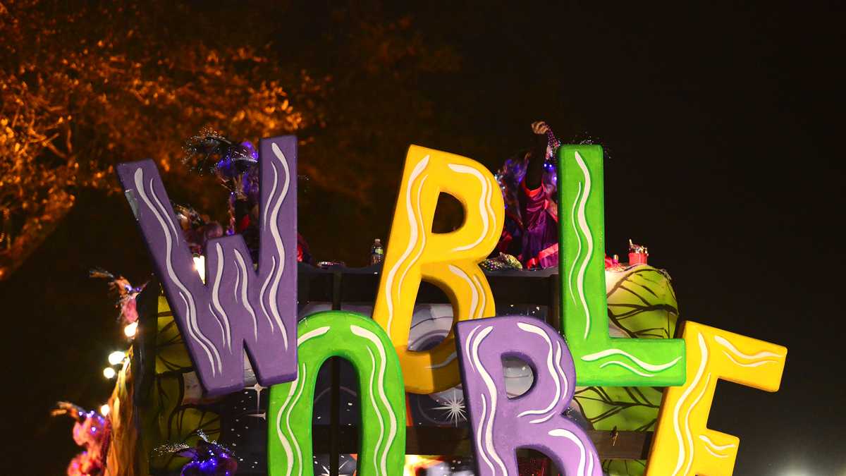 ICYMI: You know you want to look through these awesome Uptown parade ...