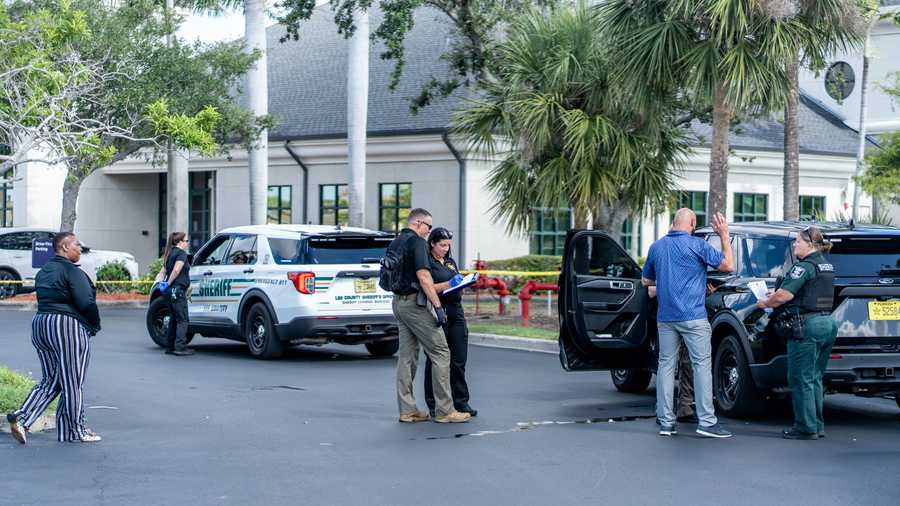 Truist Bank robbed in south Fort Myers, two suspects arrested