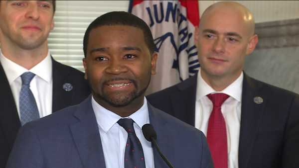 Unanimous City Council vote seals Patrick Duhaney as city manager